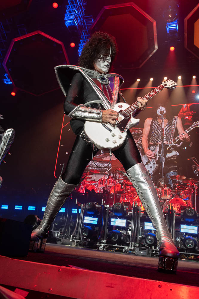 KISS gives Atlanta fans an electrifying farewell – again – Cellaris ...