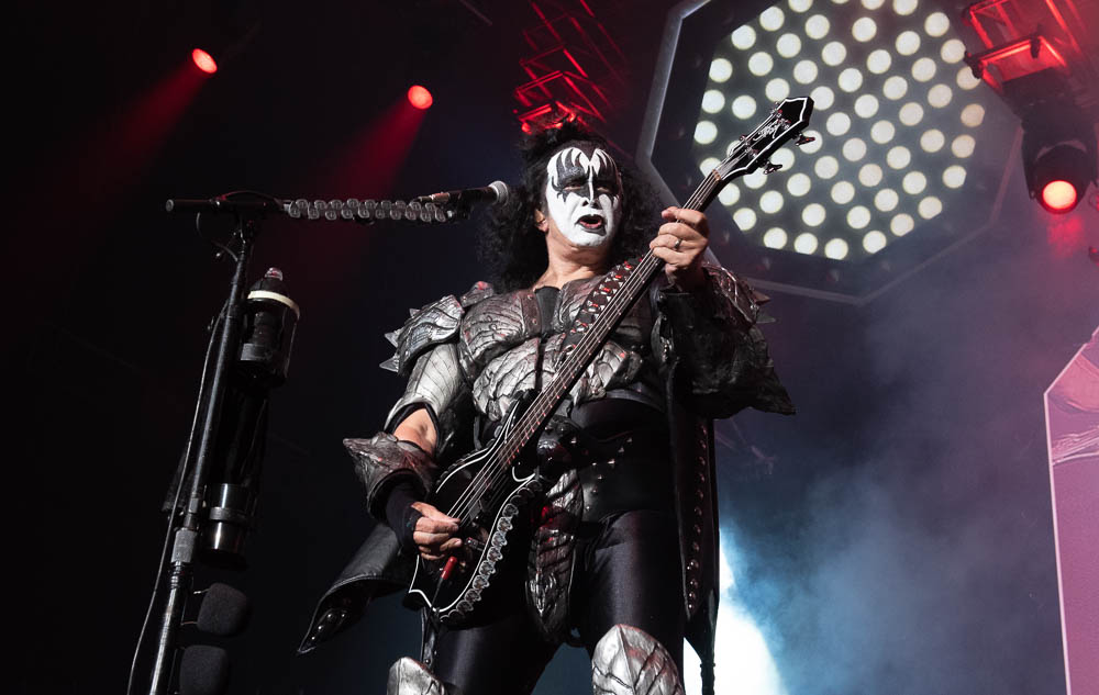 KISS gives Atlanta fans an electrifying farewell – again – Cellaris ...