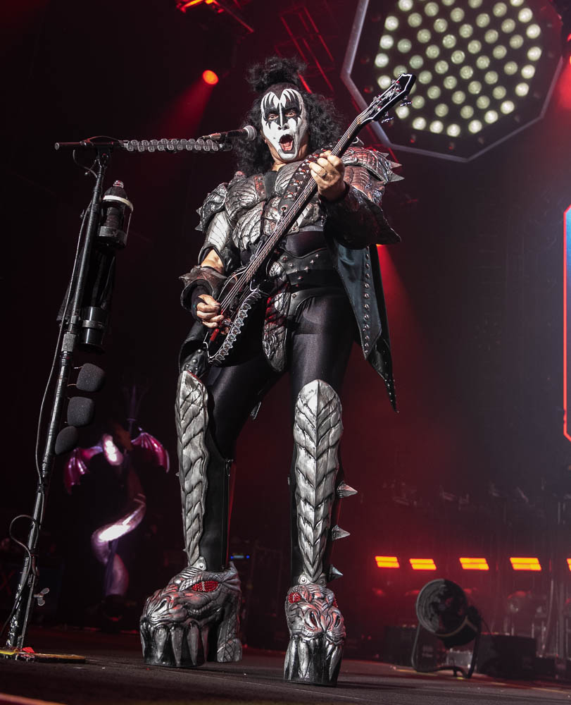 KISS gives Atlanta fans an electrifying farewell – again – Cellaris ...