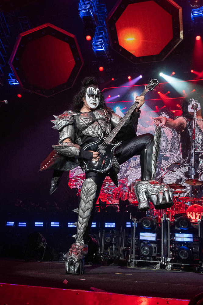 KISS gives Atlanta fans an electrifying farewell – again – Cellaris ...