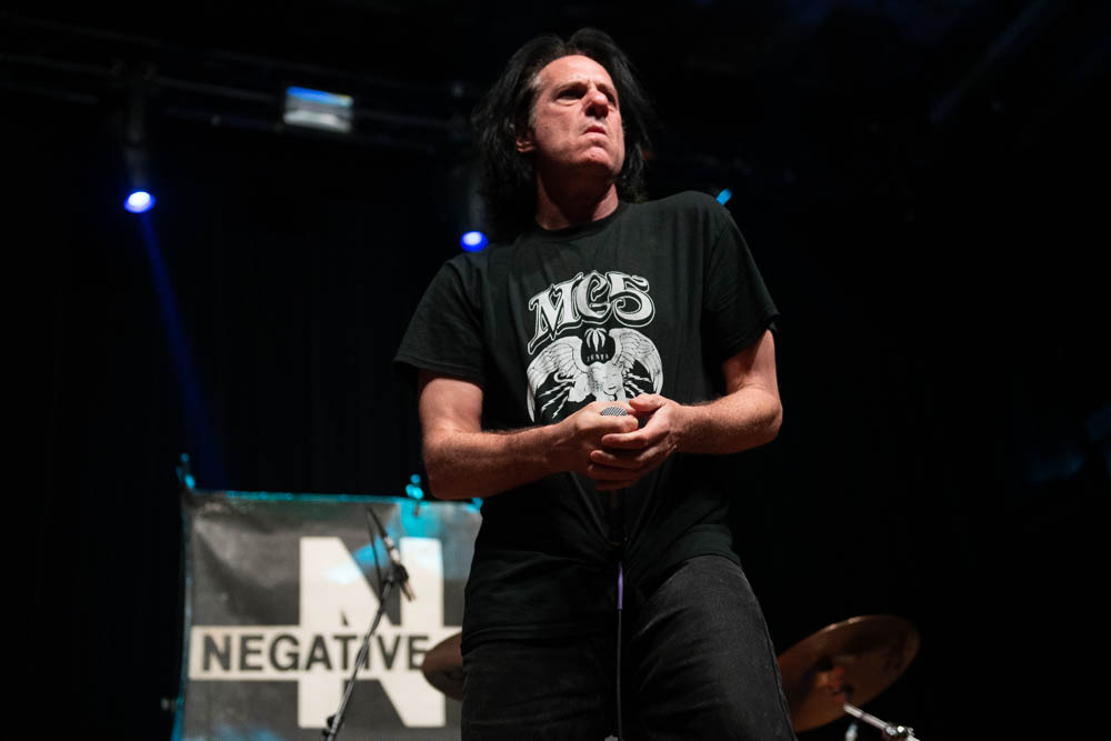 Circle Jerks with 7 Seconds and Negative Approach at the Masquerade 07 ...