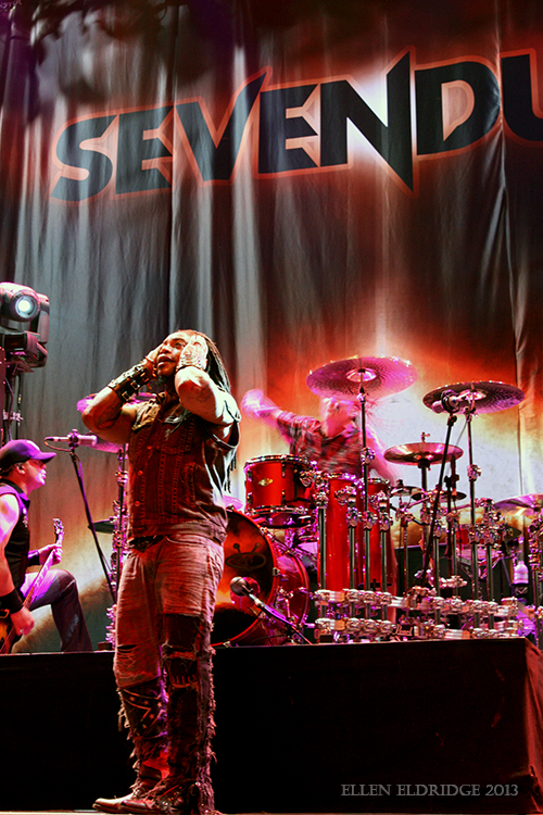 Picture Book & Live Review: Sevendust @ The Tabernacle 4/24