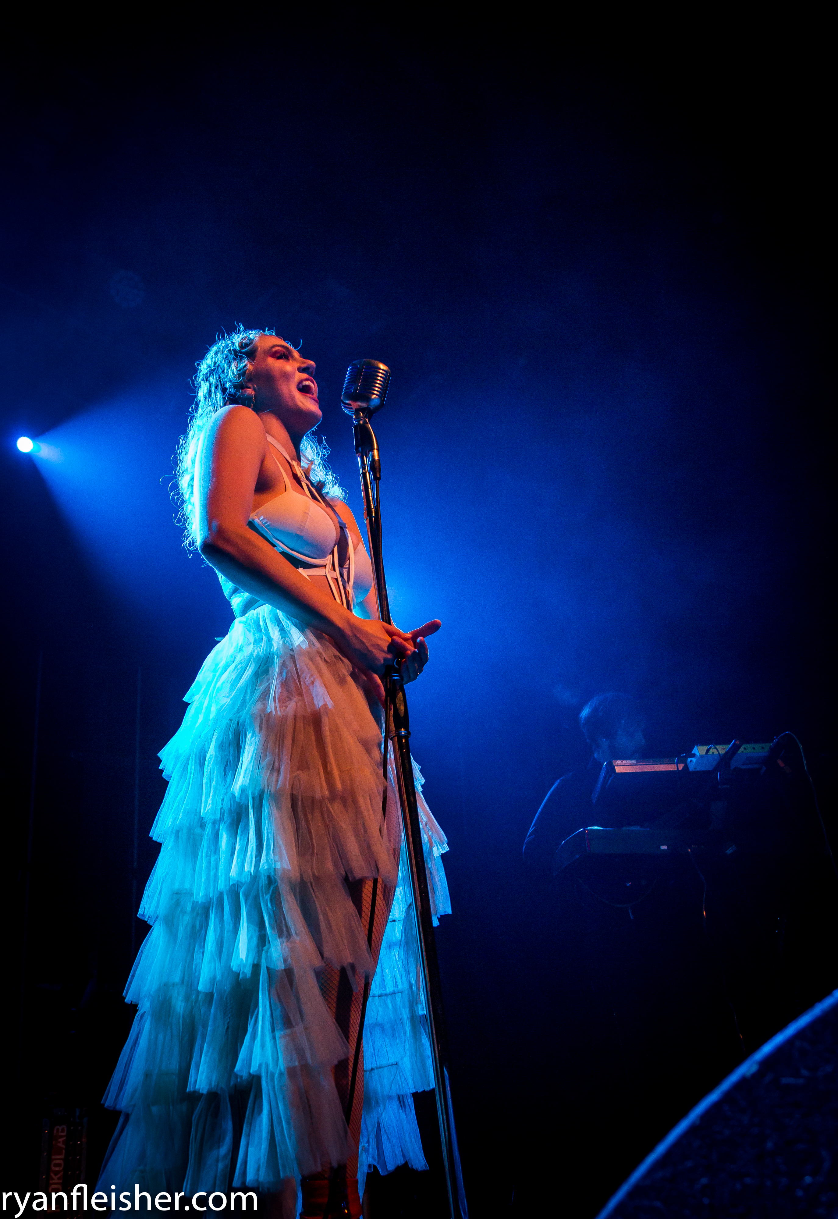 LP with Kat Cunning and Noah Kahan at Centerstage Atlanta 03/10/18